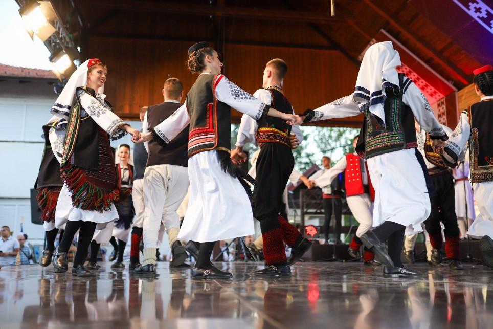 Na festival “Kozarna etno” stigli i iz daleke Paname: “Manifestacija predstavlja Piskavicu ...