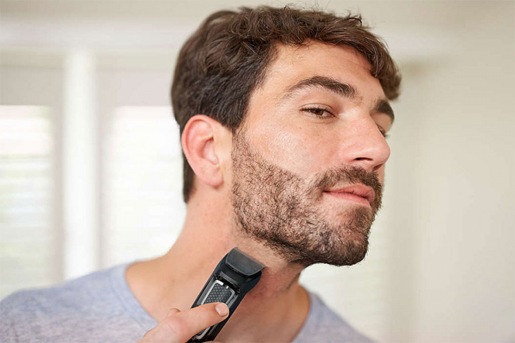 Kratka brada i dalje “žari”