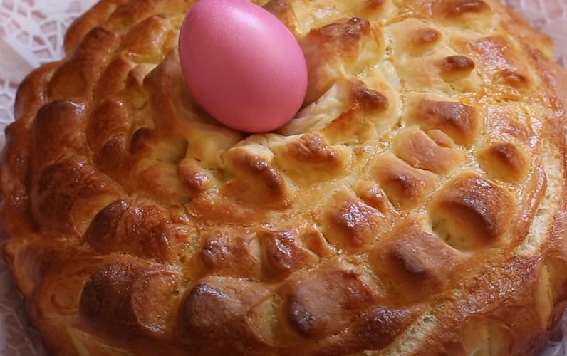 Uskršnja pogača na jednostavan način: Prelijepa domaća pogača za sve ...