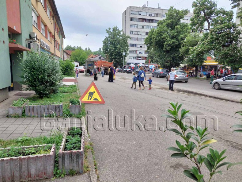 Radovi u toku: Novi problemi za vozače u Obilićevu (Foto/Video)