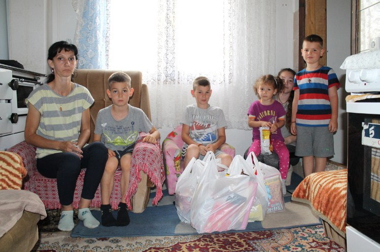 Od rođenja pod tuđim krovom: “Srbi za Srbe” pokrenuli humanitarnu ...