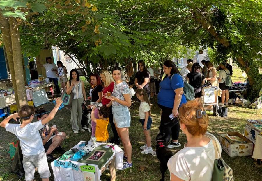 Banjalučani prikupljali novac za napuštene životinje: Održan Pseći ...